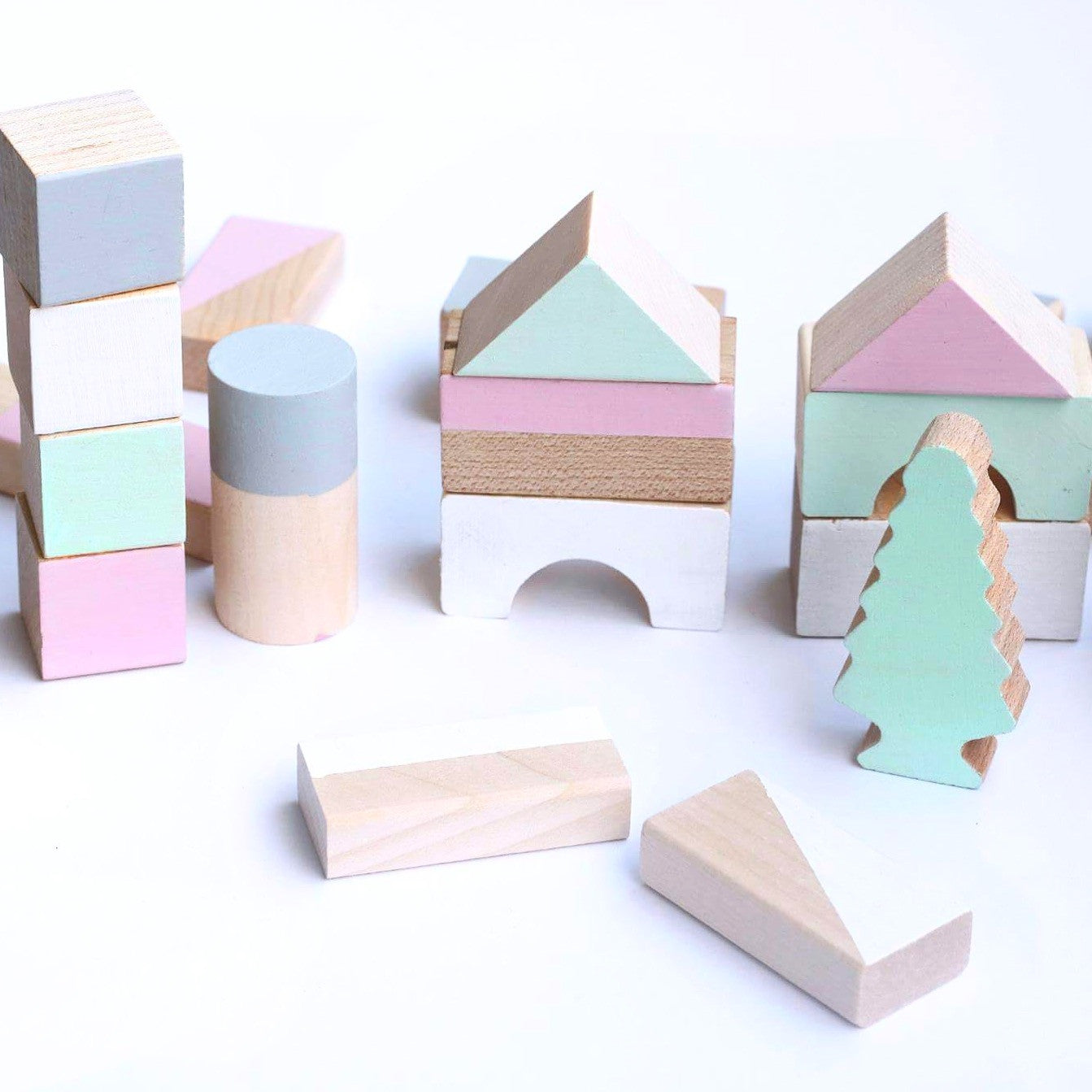 Wooden building blocks - Spring colours – Happy Little Folks